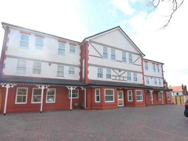 Grove Road, Wallasey, 2 Bedroom Apartment