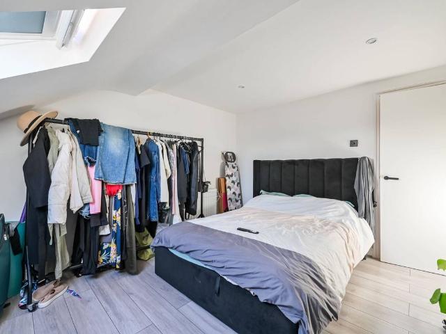 Grove Road, Walthamstow Village, Walthamstow E17, 2 bed flat to rent, £3,600 pcm | PrimeLocation