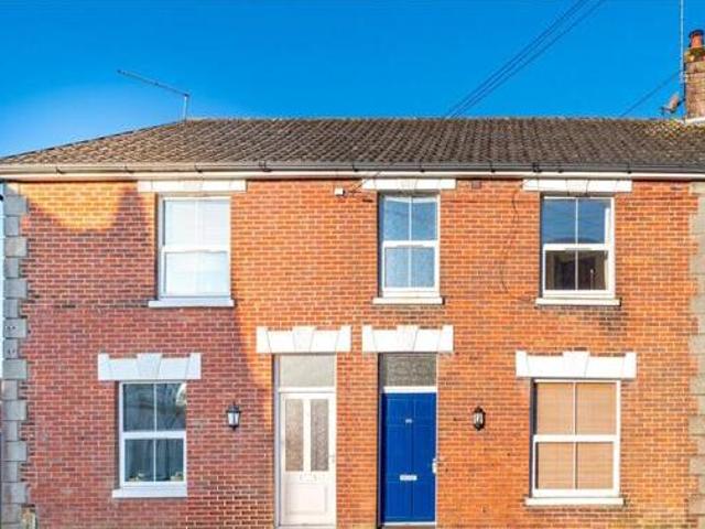 Grove Road, Wimborne, 2 Bedroom Semi detached