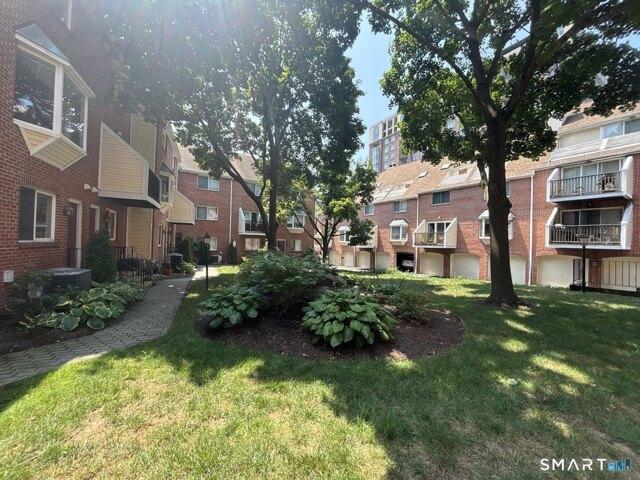 Grove St Apt,stamford, Home For Sale