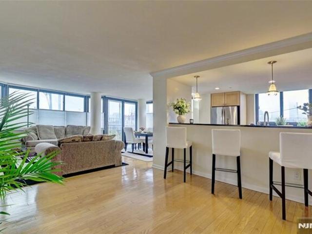 Grove St Apt Q, Jersey City, Condo For Sale