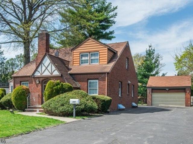 Grove St, Clifton, Home For Sale
