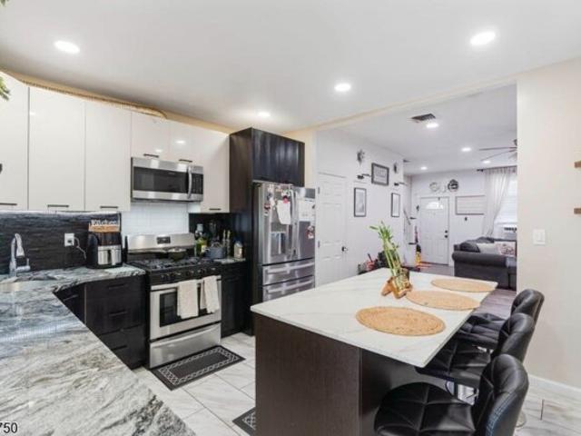 Grove St, Elizabeth City, Home For Sale