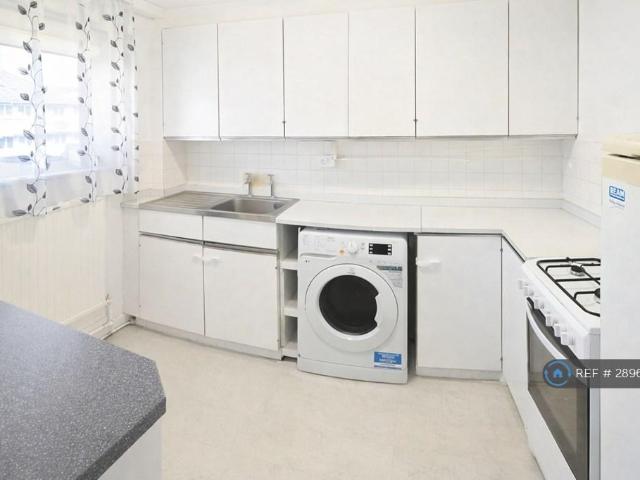 Grove Street, London, SE8 1 bed flat to rent £1,450 pcm £335 pw
