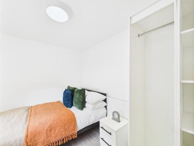 Grove Street, Liverpool L7, 2 bed shared accommodation to rent, £887 pcm | PrimeLocation