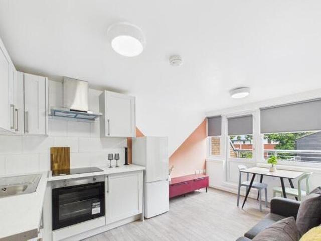 Grove Street Studios The Groves, Liverpool, 2 Bedroom Flat