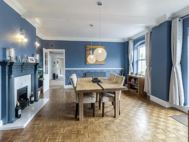Grove Street, Raunds, Northamptonshire NN9, 4 bed flat to rent, £2,250 pcm | PrimeLocation