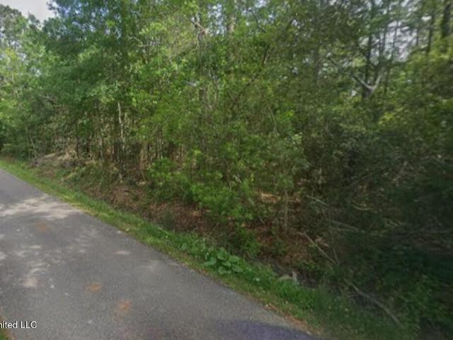 Grove Street, Waveland, MS 39576