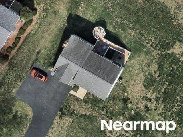Grovefield Ln