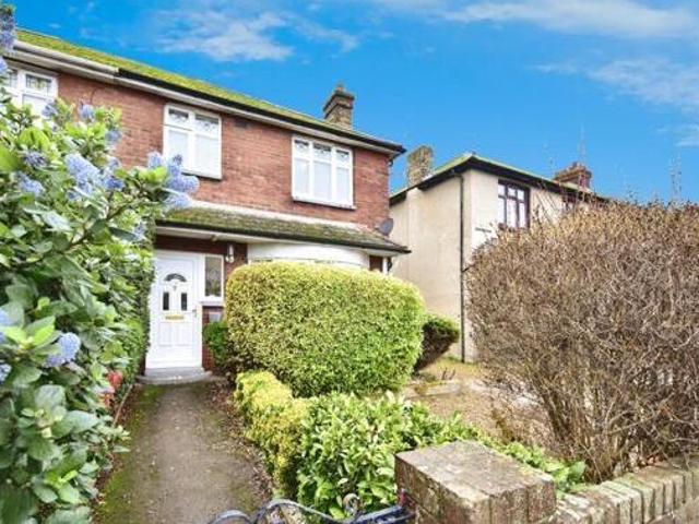 Grovehurst Road, Kemsley, 3 Bedroom Semi detached