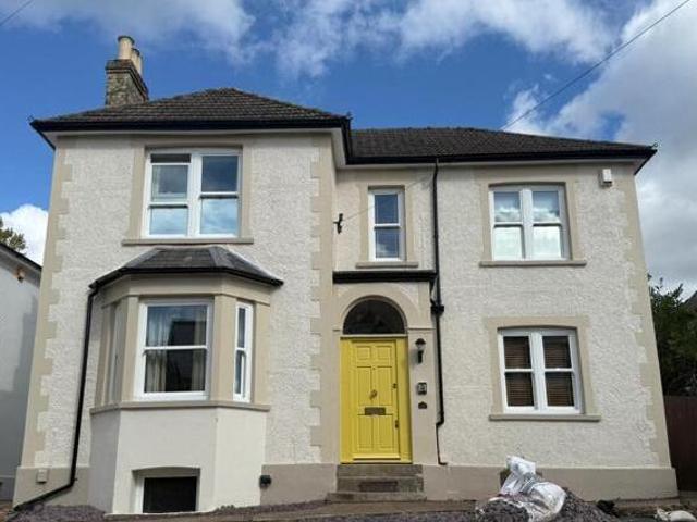 Grovehill Road, Redhill, 5 Bedroom Detached