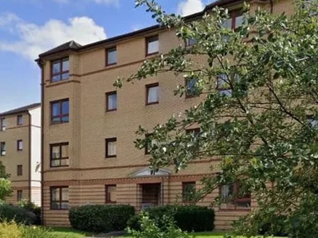 Grovepark Gardens, Firhill, Glasgow, G20 7JB, United Kingdom | 3 bed apartment for rent #136866939 | Rentberry
