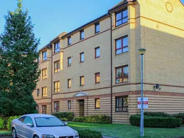 Grovepark Gardens, Glasgow, G20 7JB, United Kingdom | 2 bed house for rent #167475189 | Rentberry