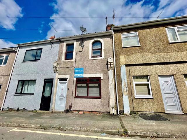 Groves Street, Swindon SN2, 4 bed terraced house to rent, £1,200 pcm | PrimeLocation