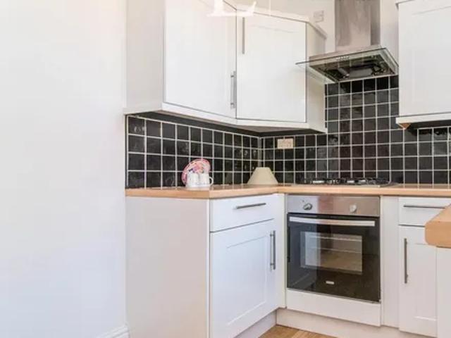 Grosvenor Court, 58 The Green, Hawkesley, B38 8RU, United Kingdom | 1 bed house for rent #117992994 | Rentberry