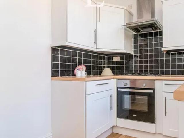 Grosvenor Court, 58 The Green, Hawkesley, B38 8RU, United Kingdom | 1 bed house for rent #117992994 | Rentberry