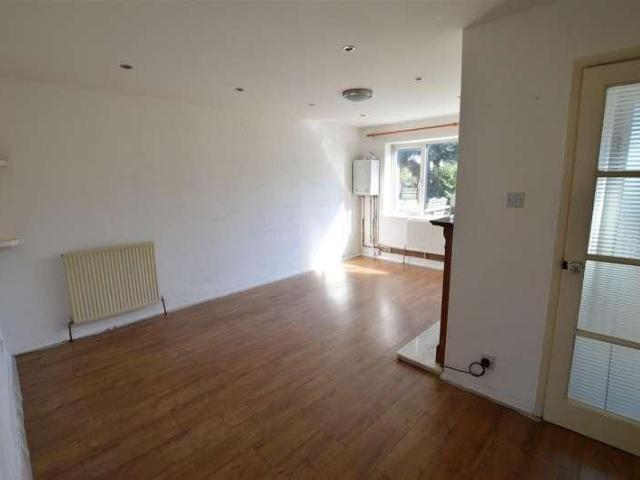 Grosvenor Court, SL1