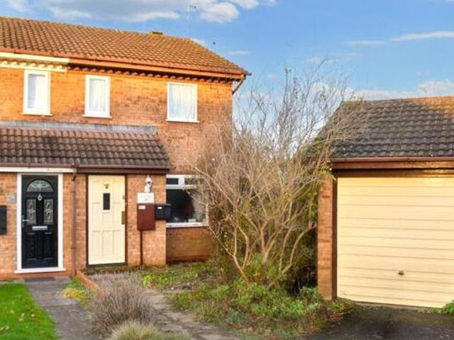 Grosvenor Crescent, Droitwich Spa, 2 Bedroom Semi detached