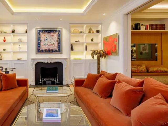 Grosvenor Crescent Mews, London, SW1X 7EU, United Kingdom | 2 bed house for rent #166497663 | Rentberry