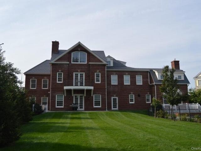 Grosvenor Ave, Bronx, Home For Sale