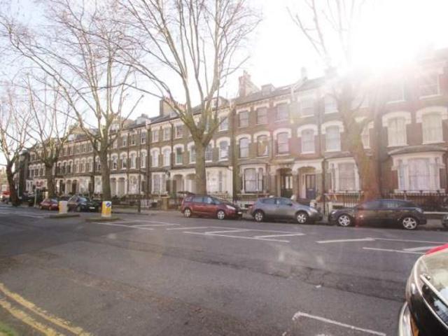 Grosvenor Avenue, London N5, 4 bed flat to rent, £4,100 pcm | PrimeLocation