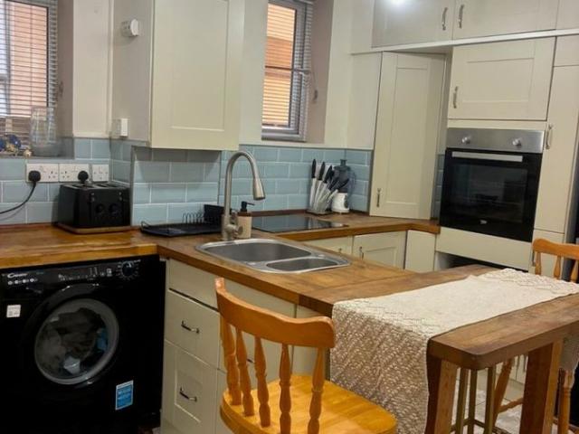 Grosvenor Gardens, Boscombe BH1, 2 bed flat to rent, £1,295 pcm | PrimeLocation