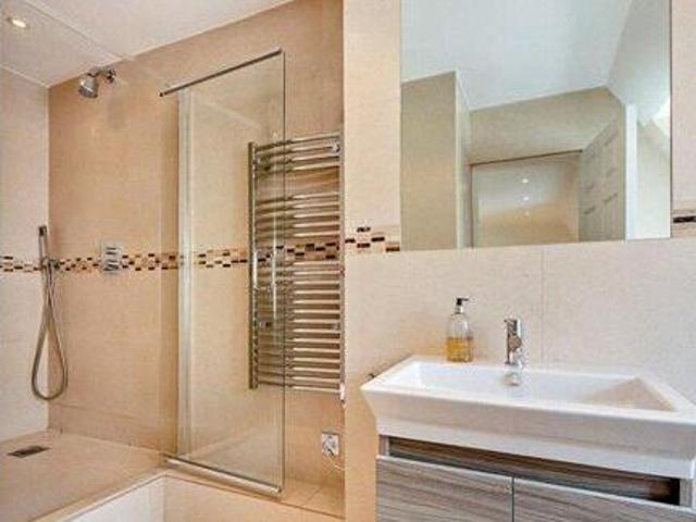 Grosvenor Hill, London, 1 Bedroom Flat