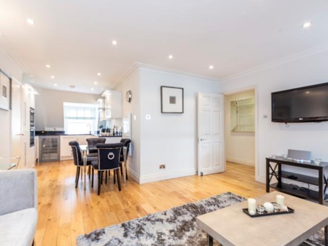 Grosvenor Hill, Mayfair, London W1K, 1 bed flat to rent, £4,550 pcm | PrimeLocation