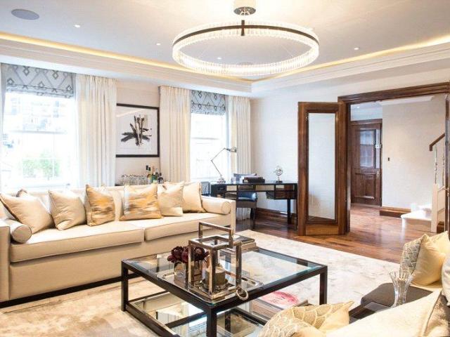Grosvenor Hill, Mayfair, London, W1K 2 bed apartment to rent £18,200 pcm £4,200 pw