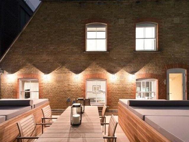 Grosvenor Hill, Mayfair, 2 Bedroom Apartment