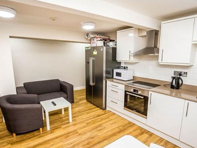 Grosvenor Street, Chester CH1, Room to rent, £950 pcm | PrimeLocation