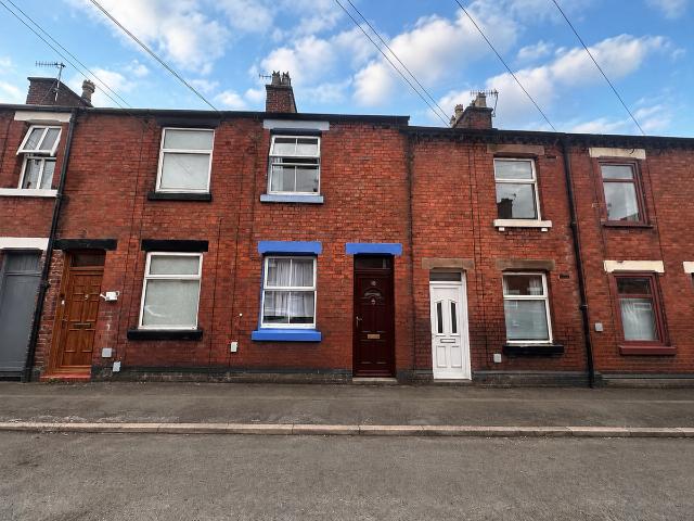 Grosvenor Street, Leek ST13, 2 bed terraced house to rent, £775 pcm | PrimeLocation