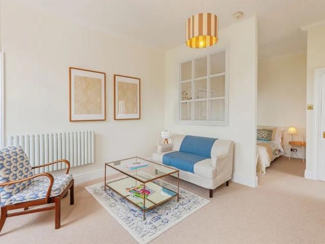 Grosvenor Place
