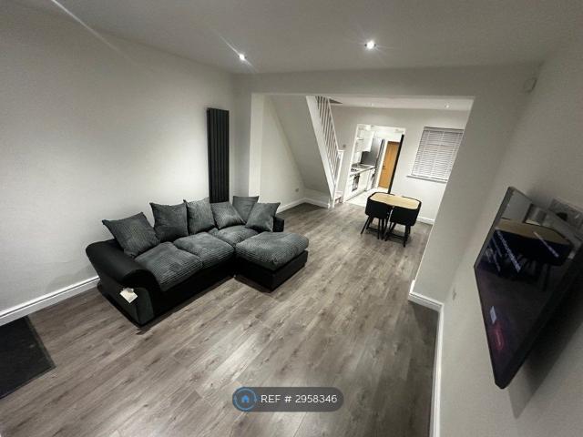 Grosvenor Road, Wavertree, Liverpool L15, Room to rent, £500 pcm | PrimeLocation