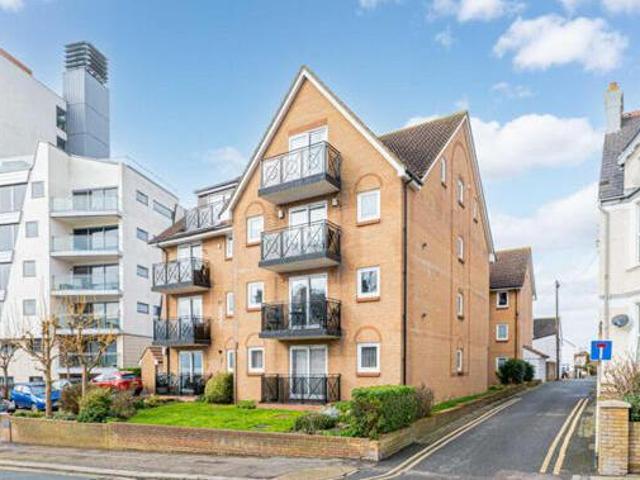 Grosvenor Road, Westcliff on sea, 2 Bedroom Apartment