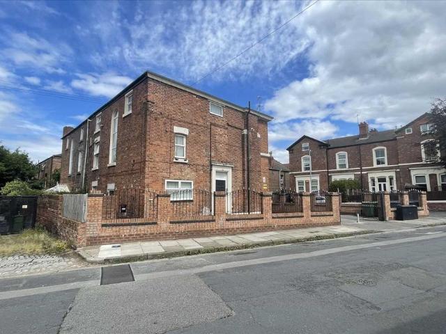 Grosvenor Road, Flat 2 Oxton CH43, 1 bed flat to rent, £570 pcm | PrimeLocation