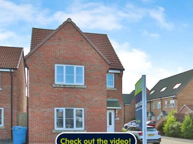 Grosvenor Road, Kingswood, 4 Bedroom Detached