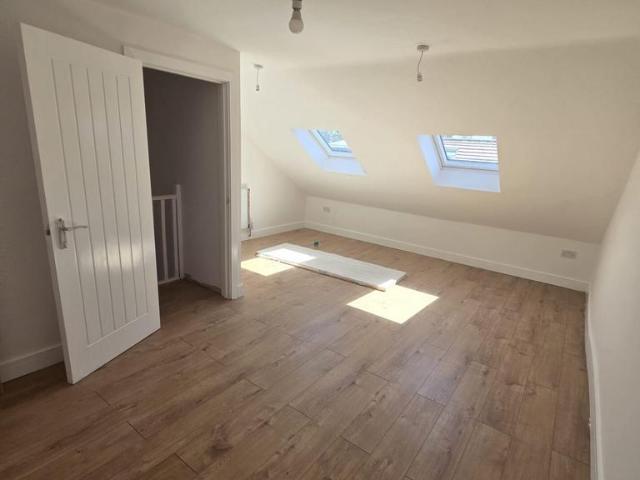 Grosvenor Road, London E7 6 bed terraced house to rent £4,000 pcm £923 pw