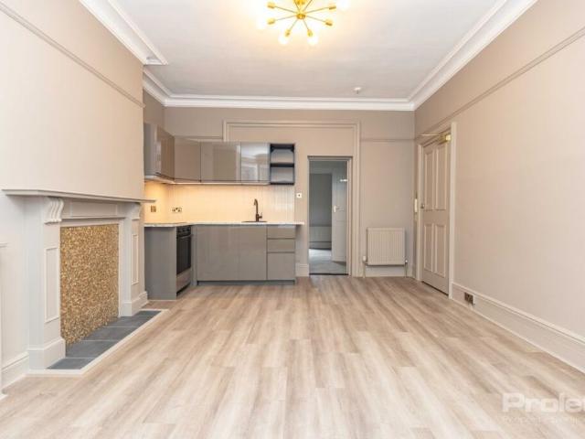 Grosvenor Road, Norwich, NR2 2PY