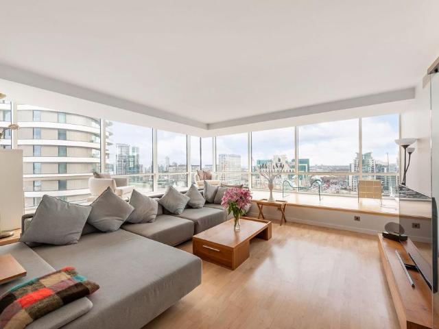 Grosvenor Road, Pimlico, London, SW1V 2 bed flat to rent £6,933 pcm £1,600 pw