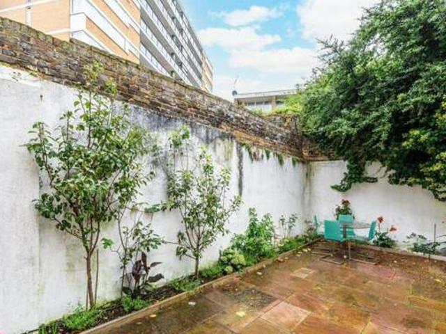 Grosvenor Road, Pimlico, 3 Bedroom Mews