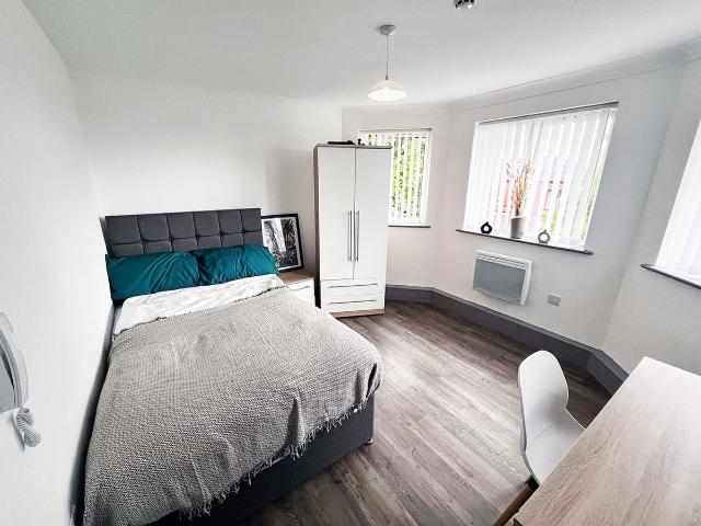 Grosvenor Road, Prenton CH43, Room to rent, £500 pcm | PrimeLocation