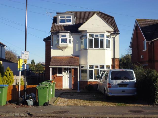 Grosvenor Road, Southampton SO17, Studio to rent, £695 pcm | PrimeLocation
