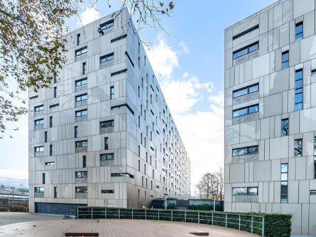 Grosvenor Waterside, Pimlico, London. 1 bed flat to rent £4,000 pcm £923 pw