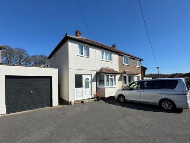 Grosvenor Way, Lepton, 3 Bedroom Semi detached