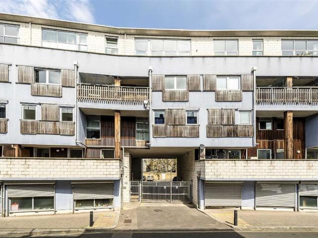 Grosvenor Terrace, Camberwell SE5, 4 bed flat to rent, £4,750 pcm | PrimeLocation