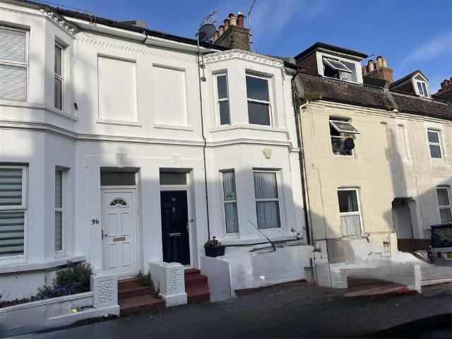 Gratwicke Road, Worthing, West. 1 bed flat to rent £1,025 pcm £237 pw