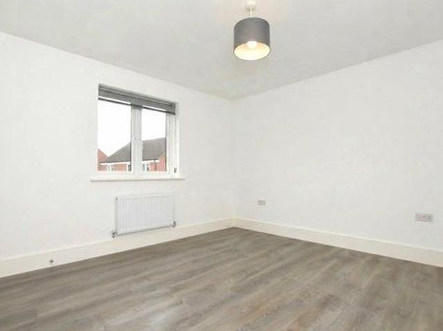 Gratton Road, Horley, Surrey, RH6