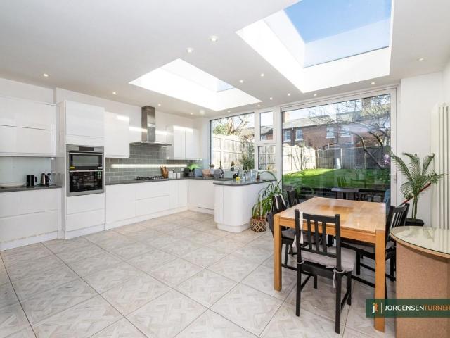 Gratton Terrace, Cricklewood NW2, 5 bed terraced house to rent, £4,898 pcm | PrimeLocation