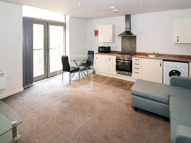 Grattan House, Grattan Rd, Bradford BD1, 1 bed flat to rent, £575 pcm | PrimeLocation